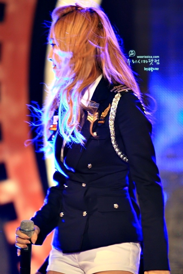 [SNSD] ขอรูป Jessica กับ DODO หน่อยค่ะ | บันเทิง | 1364543