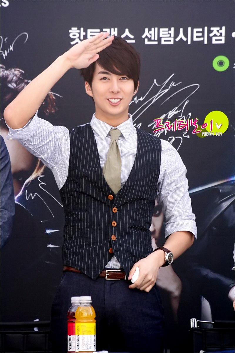 Bloggang.com : หนึ่งปีมี 365 วัน : Kim Hyung Jun(SS501)@29/05/10 Busan ...