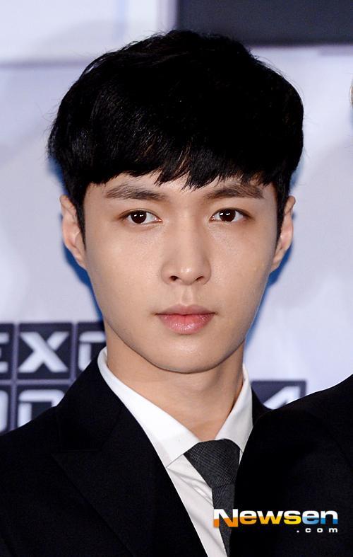 [140811]EXO 90:2014 Press Conference | บันเทิง | 4018432