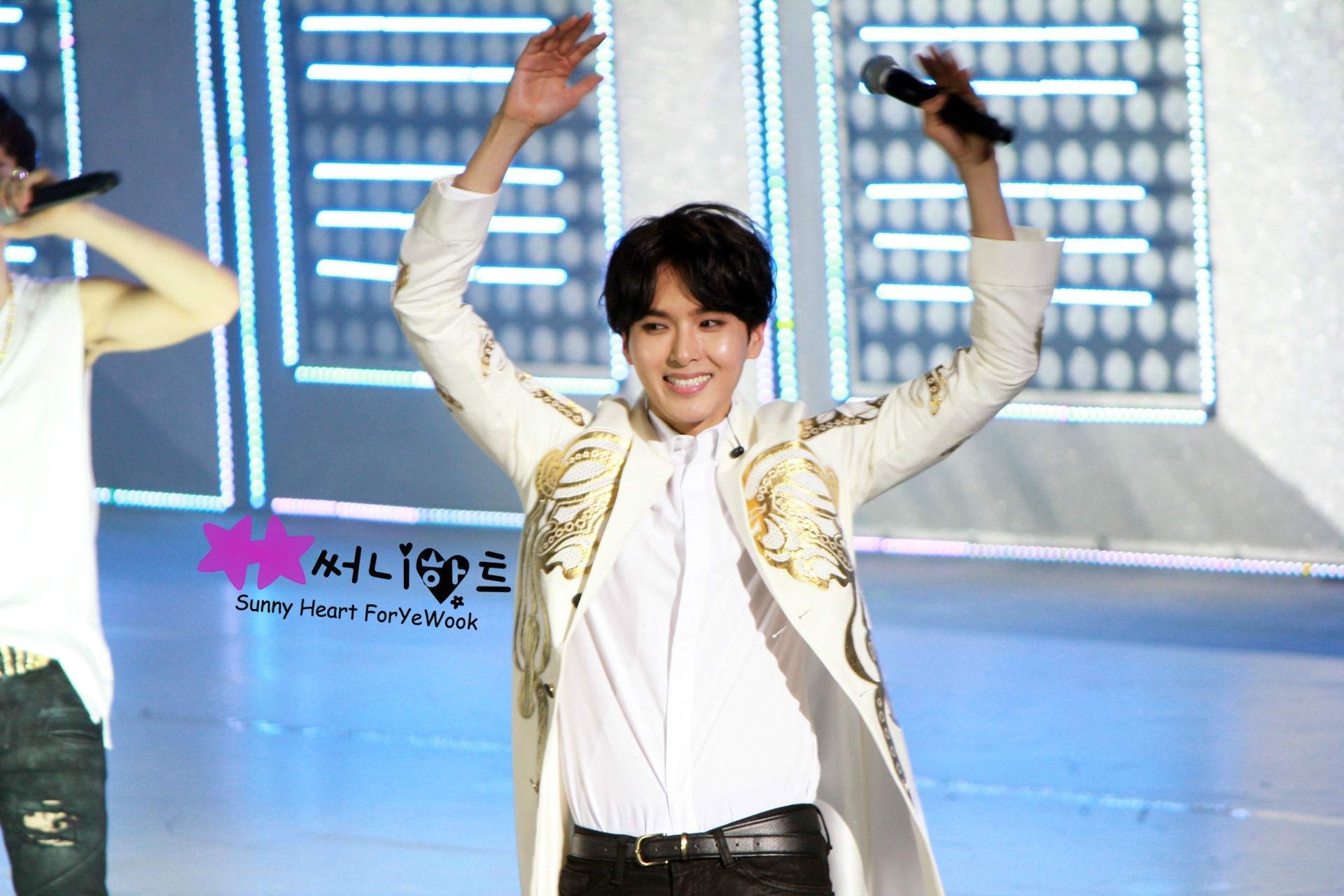 "SUJU=Ryeowook@140222 SS5 in BEIJING {P.1} | บันเทิง | 3906329