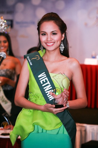 Miss Earth Press Presentation