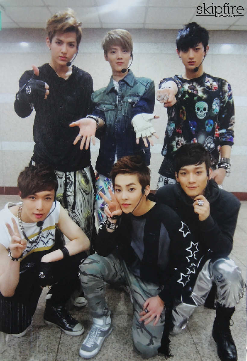 EXO ขอรูปรวม12คนหน่อยคะ | บันเทิง | 3147723