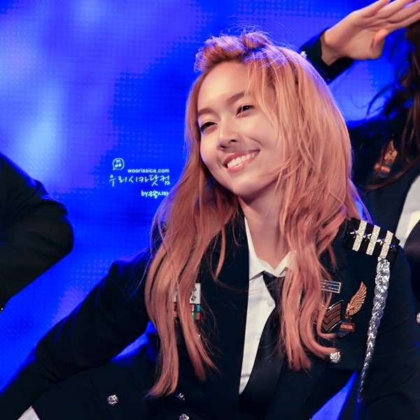 [SNSD] ขอรูป Jessica กับ DODO หน่อยค่ะ | บันเทิง | 1364543