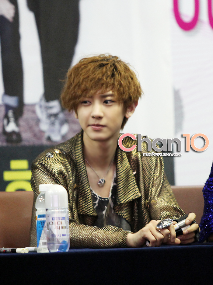 ( EX0 ) ; PIC ' CHAN,BAEK - 120421 แพคเอ๋อน่ารักโคตร เอ๋อมาเต็ม . | บันเทิงเอเชีย | 3080081