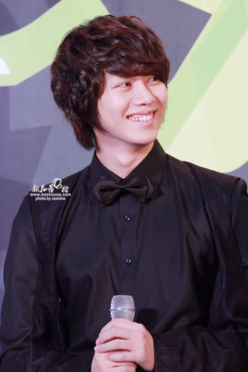 [Pic] 110528 Heechul at Dream Concert 32p (2) | บันเทิง | 2363942