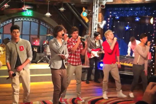 ★iGo One Direction... (1D on iCarly update!)★) | บันเทิง | 3025087
