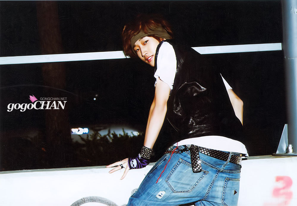 [B1A4] SCANS B1A4 1st Mini Album - Jinyoung | บันเทิง | 2282524