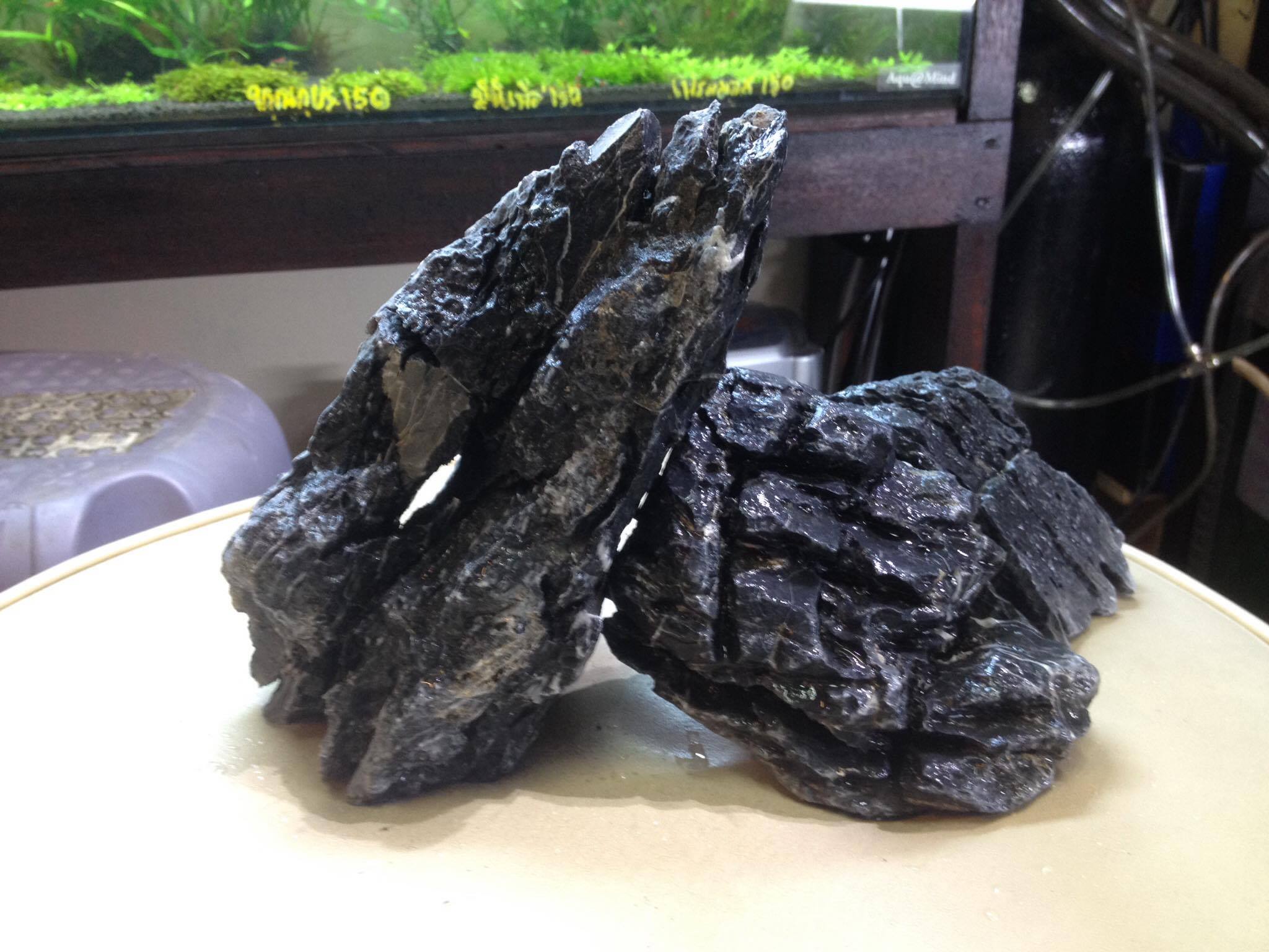 หินจัดตู้ไม้น้ำ Zenryu stone มีเข้ามาจำหน่ายแล้วครับ