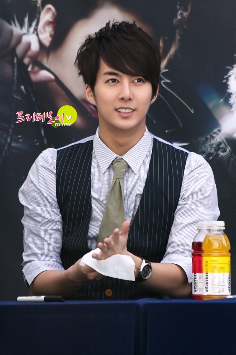 Bloggang.com : หนึ่งปีมี 365 วัน : Kim Hyung Jun(SS501)@29/05/10 Busan ...
