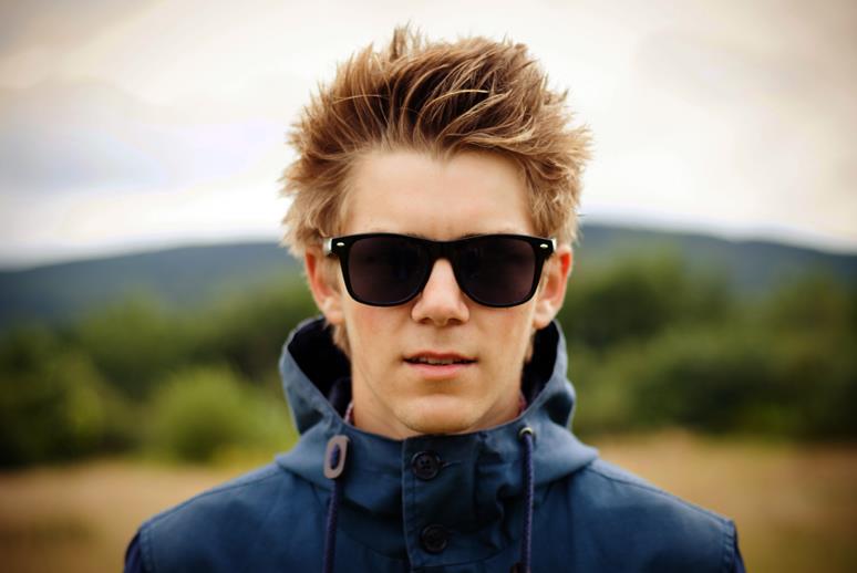 Shane Bain หนุ่มอังกฤษเห็นเเล้วละลาย กรี้ดดดด | บันเทิง | 3672854